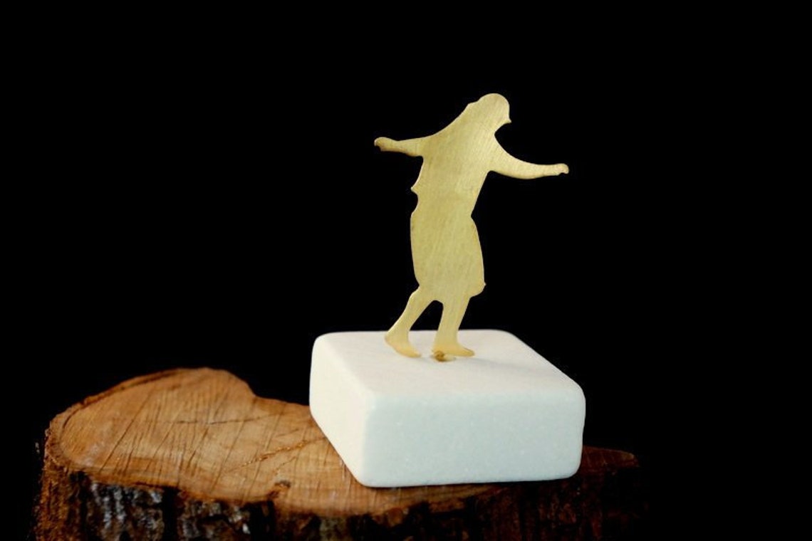 CREOATE : Buy Wholesale CREOATE Minimal Dancer Figure Paperweight ...